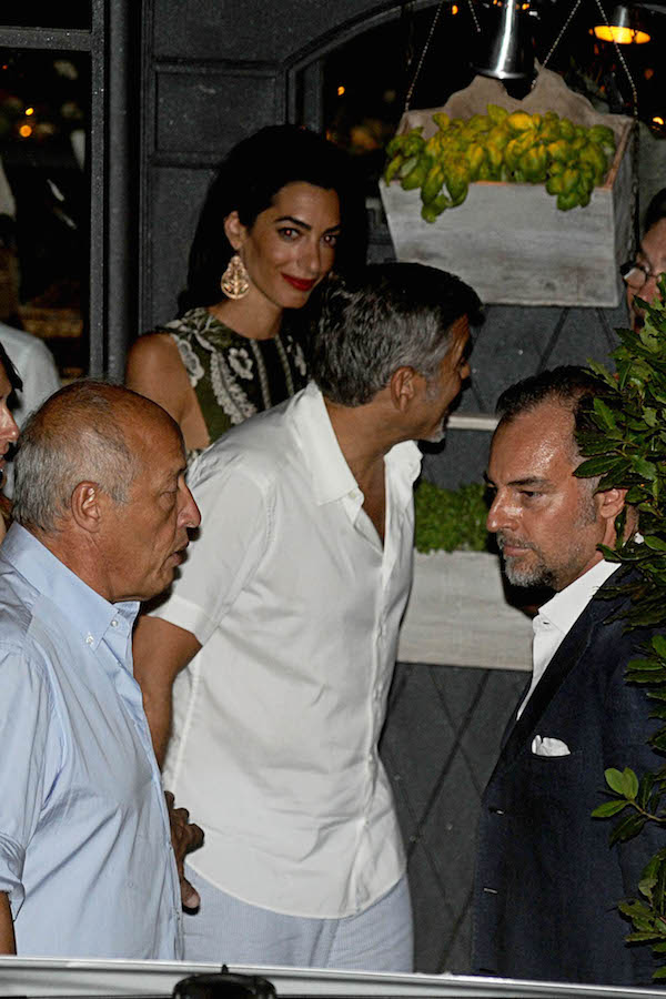 Dlisted | George Clooney and Amal Alamuddin have dinner with their families